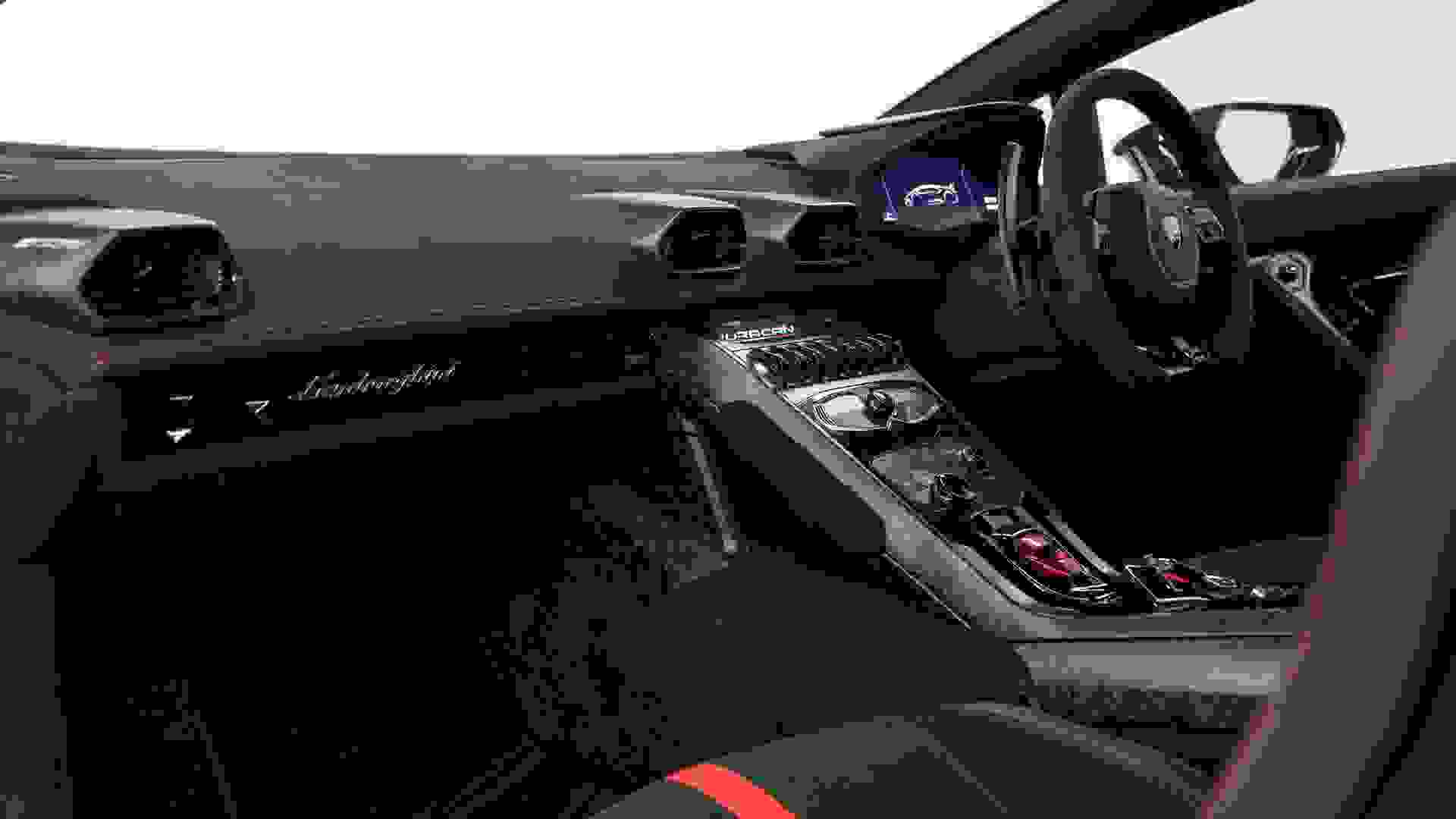 Used 2019 LAMBORGHINI Huracan LP640-4 Performante £POA 7,000 miles ...