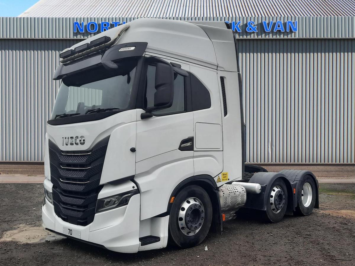 Used 2021 Iveco S-WAY 570 WHITE TRUCK | NETV