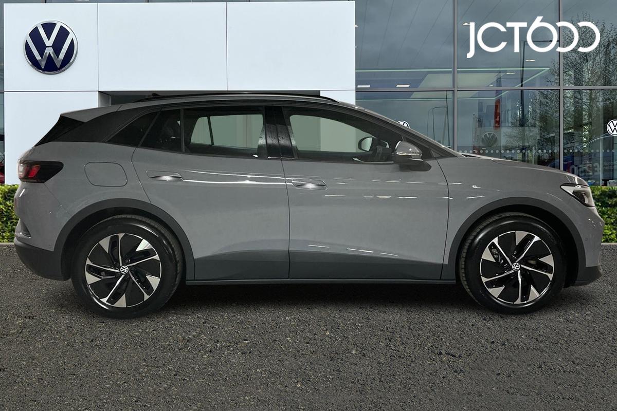 2025 VOLKSWAGEN ID.4 Life 77kWh Pro 286PS 1-speed automatic 5 Door £ ...