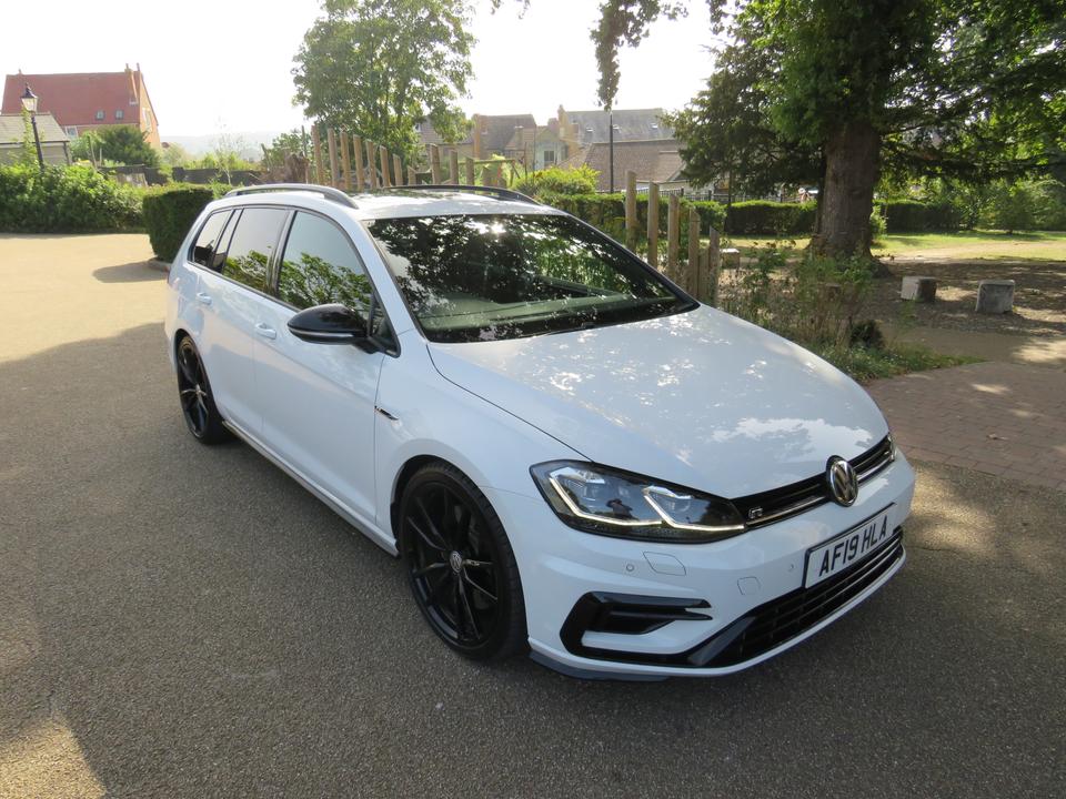 Volkswagen GOLF R TSI 4MOTION DSG £25,990
