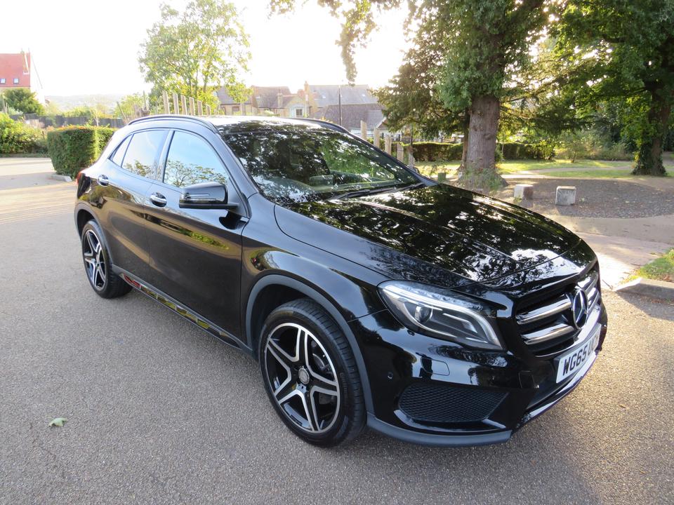 Mercedes-Benz GLA-CLASS GLA 220 D 4MATIC AMG LINE PREMIUM PLUS £16,990