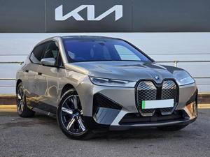 BMW iX 50 111.5kWh M Sport SUV 5dr Electric Auto xDrive in Oxide Grey £ ...