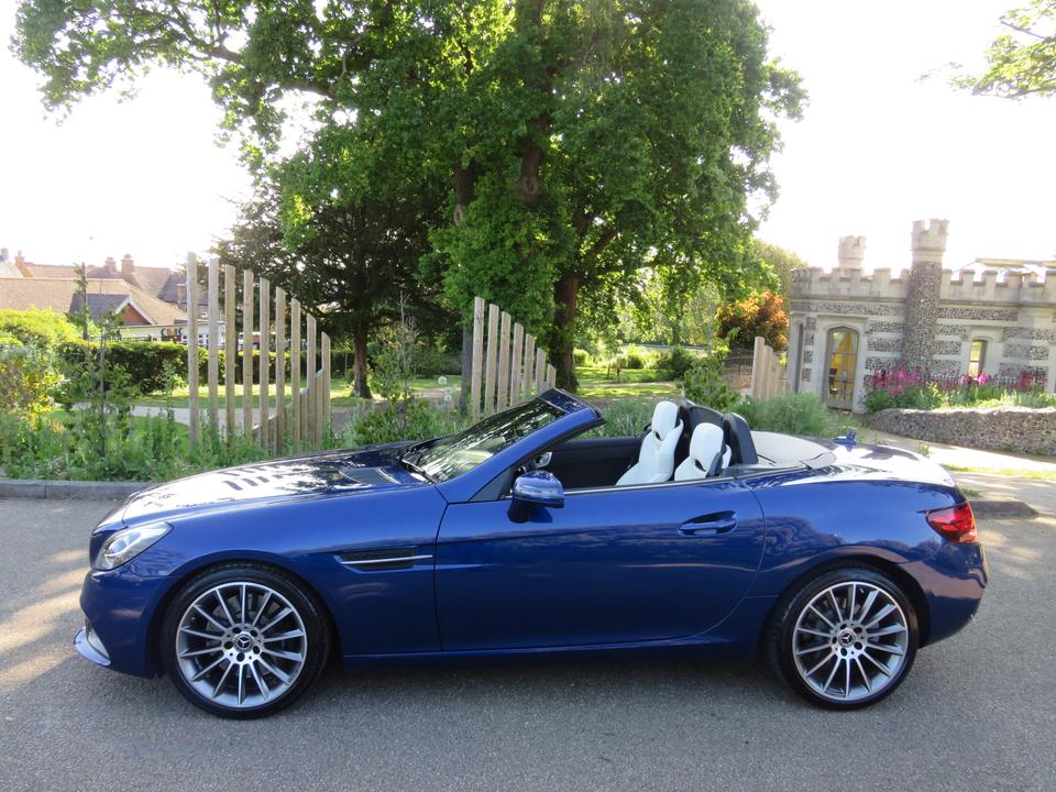 Mercedes-Benz SLC SLC 180 AMG LINE £19,990