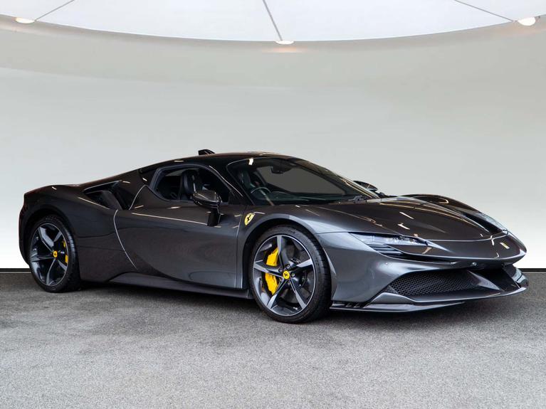 2021 FERRARI Sf90 Stradale 4.0T V8 7.9kWh Coupe 2dr Petrol Plug-in ...