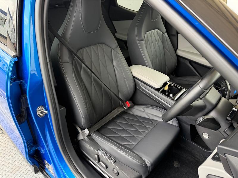 2025 74 FORD CAPRI Extended Range 79kWh Premium SUV 5dr Electric Auto ...