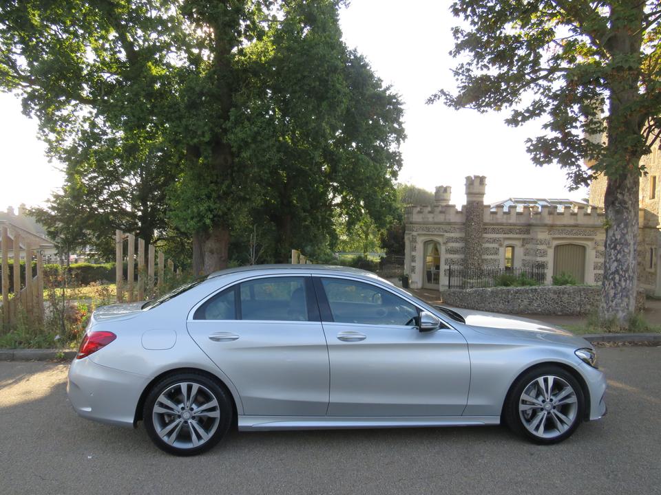 Mercedes-Benz C-CLASS C250 D AMG LINE £12,990