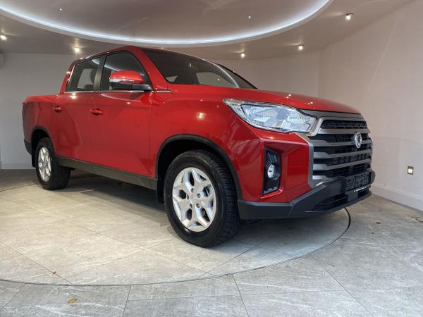 Used ~ KGM Musso DOUBLE CAB PICK UP 2.2 199hp EX £25,995 4 miles Indian ...