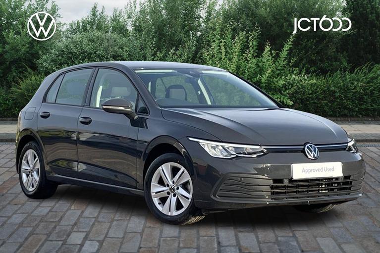 2023 VOLKSWAGEN Golf Life 1.0 eTSI 110PS 7-speed DSG 5 Door £21,340 ...