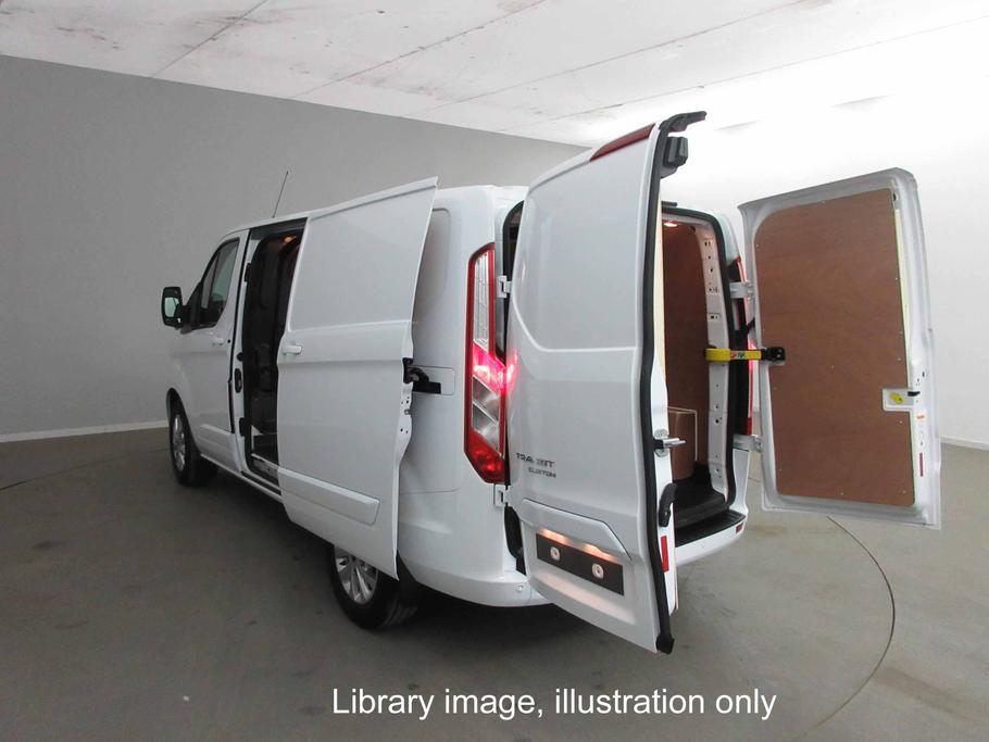 Ford TRANSIT CUSTOM ~ - FROZEN WHITE | £29,250 | Heathrow Transit ...