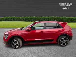 Kia Niro 1.6 GDi HEV 3 in Runway Red £25,695