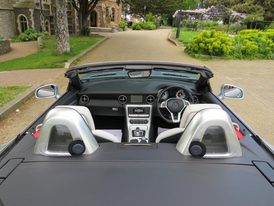 Mercedes-Benz SLK SLK 200 AMG SPORT £15,990