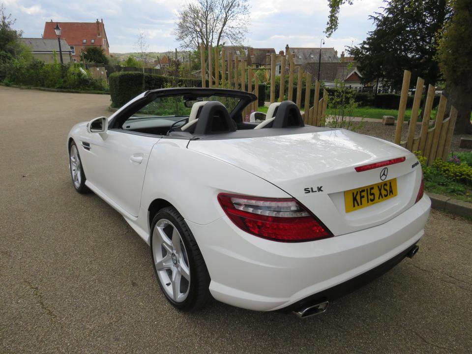 Mercedes-Benz SLK SLK 250 D AMG SPORT 9G TRONIC £14,990