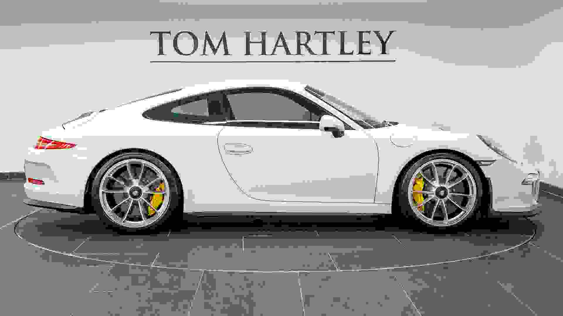 Used 2014 Porsche 911 GT3 £POA 10,000 miles White | Tom Hartley
