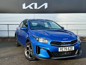 Kia XCeed 1.0 T-GDi 48V DCT PURE in Blue Flame £21,995