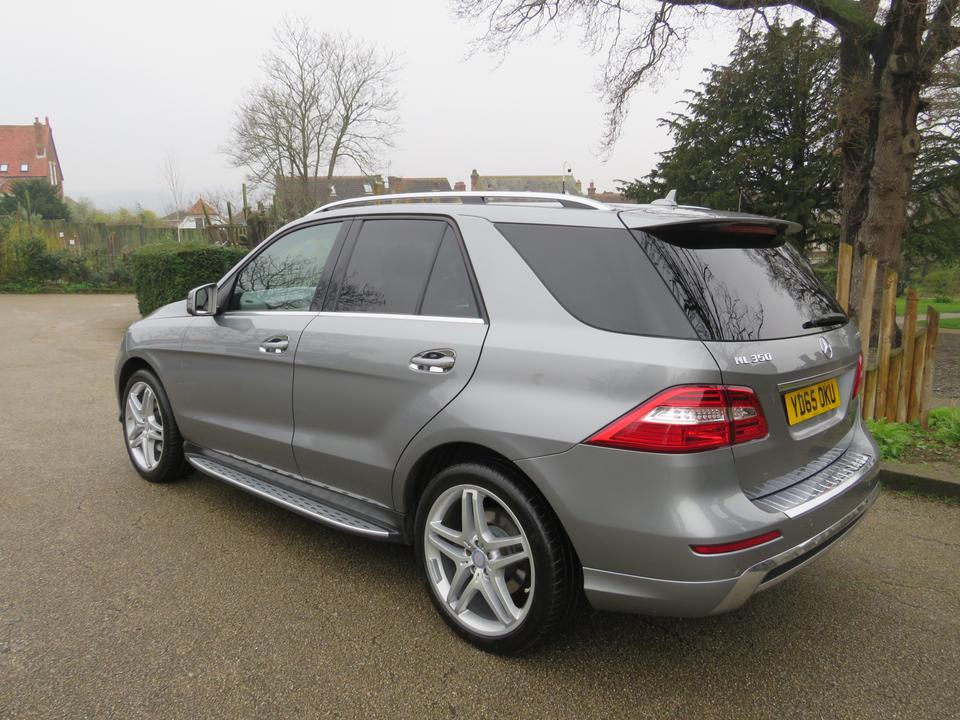 Mercedes-Benz M-CLASS ML350 BLUETEC AMG LINE PREMIUM £19,990