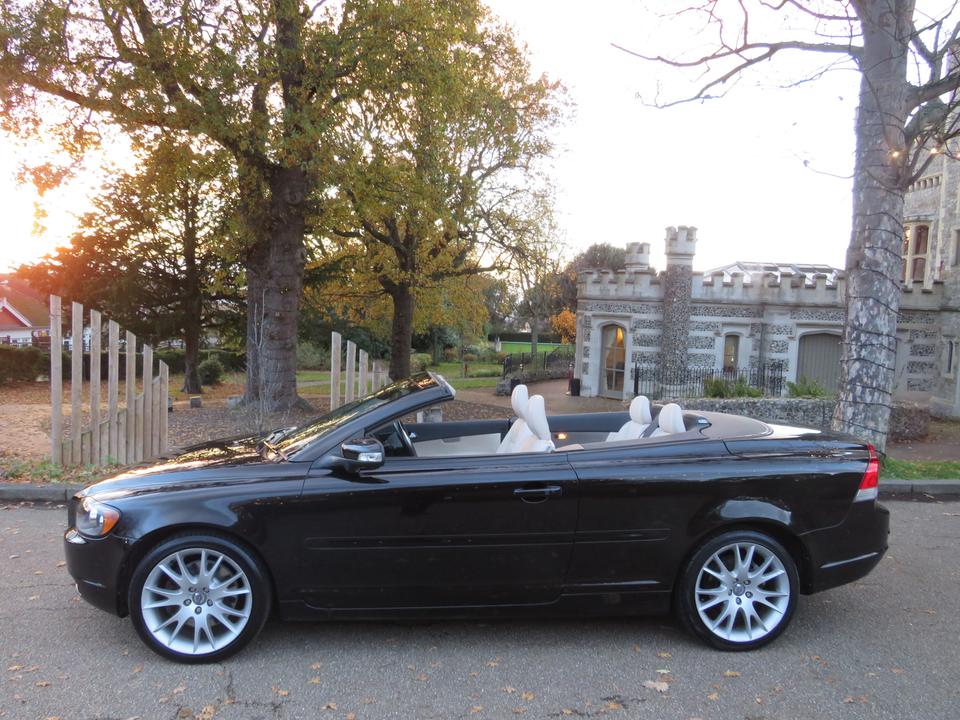 Volvo C70 T5 SE LUX £3,990