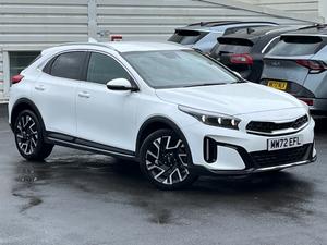 Kia XCeed 1.5 T-GDi ISG 3 in Fusion White £17,994