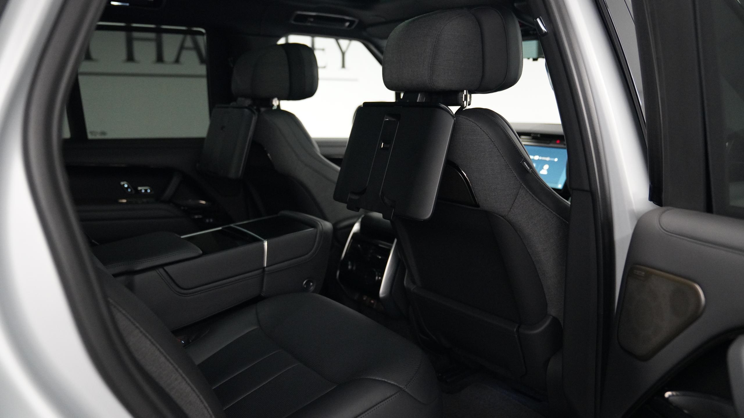 Used 2022 Land Rover Range Rover P510e SV MY2023 £189,950 5,000 miles ...