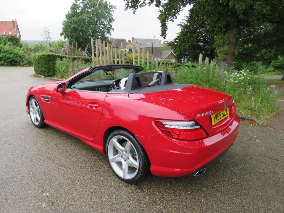 Mercedes-Benz SLK SLK 250 D AMG SPORT £16,990