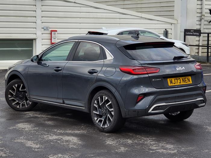 Kia XCeed 1.5 T-GDi ISG 3 in Dark Penta Metal £19,494