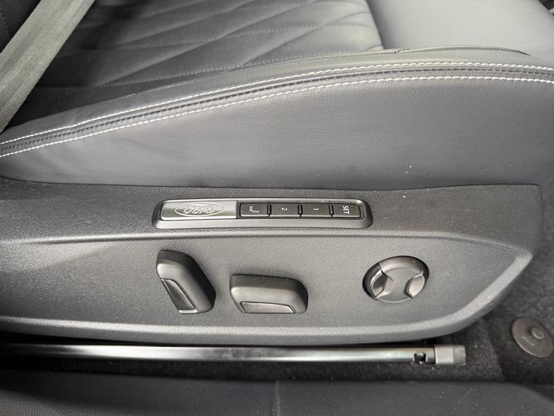 2025 74 FORD CAPRI Extended Range 79kWh Premium SUV 5dr Electric Auto ...