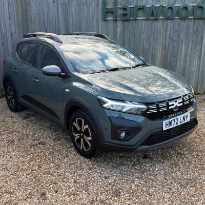 Used 2024 Dacia Sandero Stepway 1.0 TCe EXTREME Hatchback 5dr Petrol ...