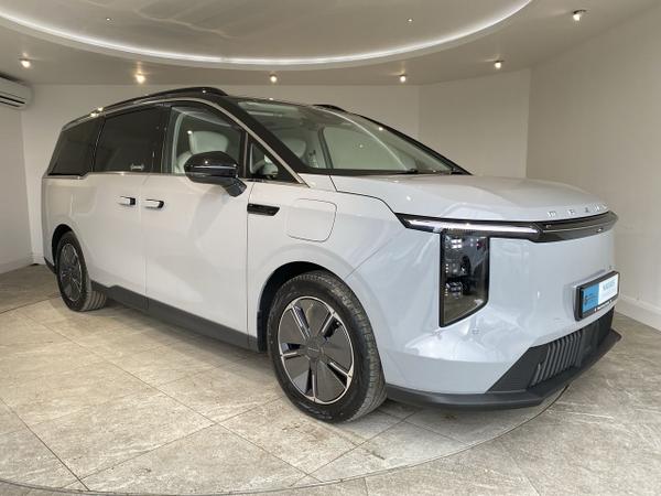 New MAXUS MIFA 7 180kW Premium [7 Seat] 90kWh 5dr Auto £39,990 38 miles ...