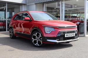 Kia Niro 1.6 GDi HEV 4 in Runway Red £26,495