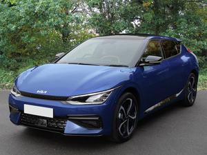Kia EV6 77.4 kWh GT-LINE S in Yacht Blue £36,900