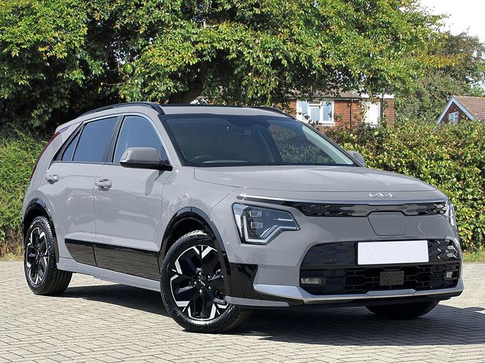 Kia Niro 1.6 GDi HEV 4 in Steel Grey £30,995