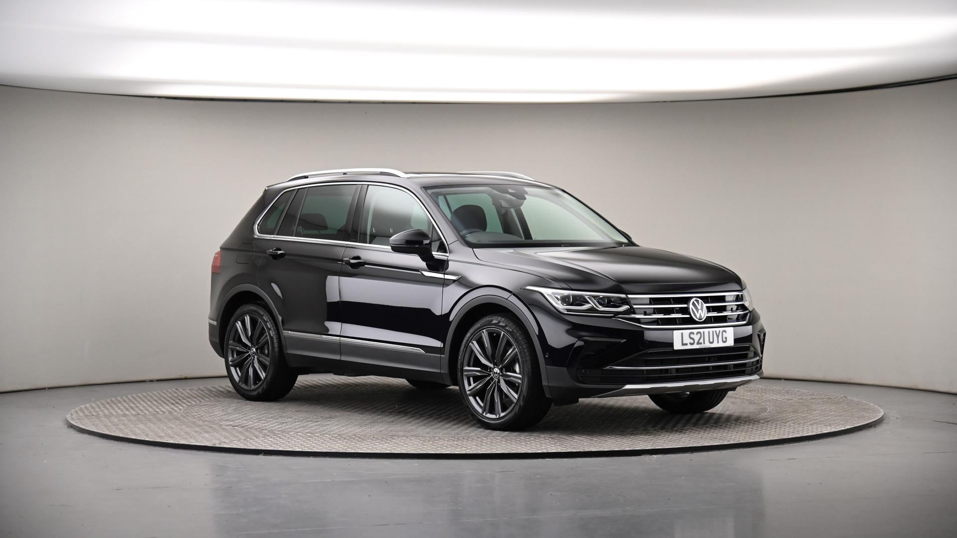 Used 2021 Volkswagen TIGUAN 1.5 TSI 150 Elegance 5dr DSG £32,500 4,682 ...