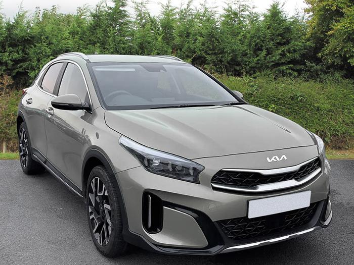 Kia XCeed 1.6 GDi PHEV 3 PHEV in Lunar Silver £22,995