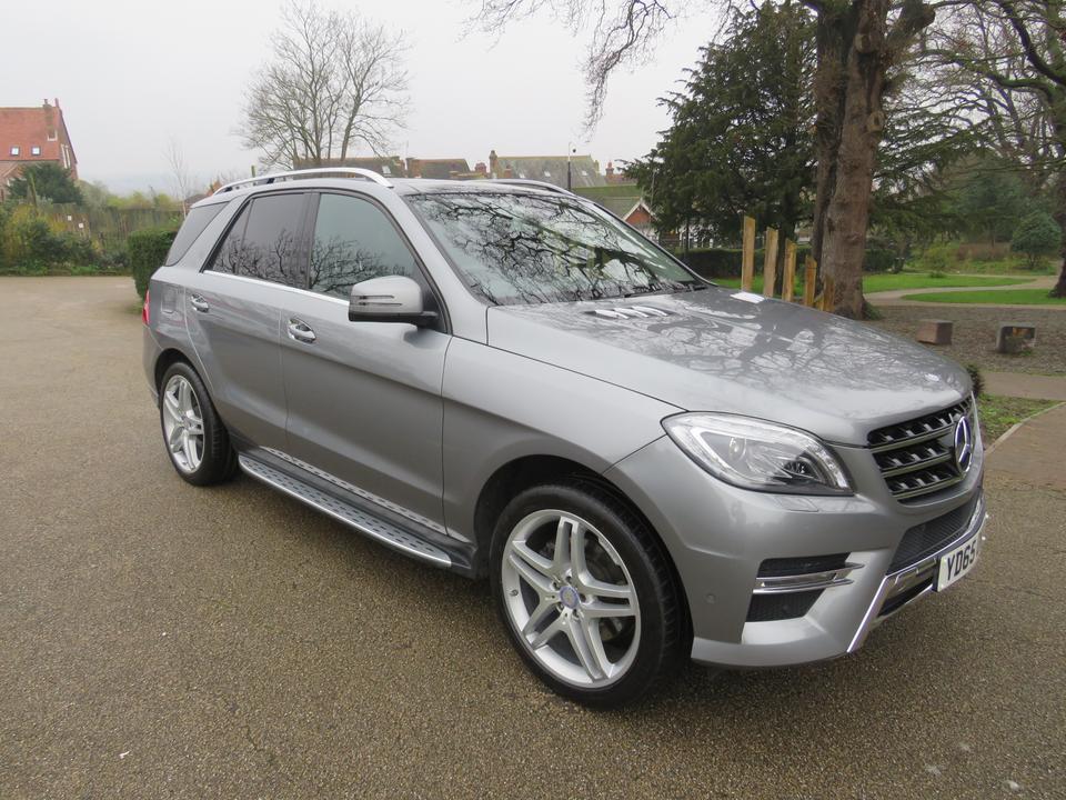 Mercedes-Benz M-CLASS ML350 BLUETEC AMG LINE PREMIUM £19,990
