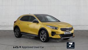 Kia XCeed 1.6 GDi PHEV FIRST EDITION PHEV in Quantum Yellow £19,300