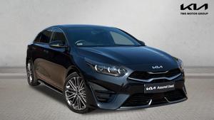 Kia ProCeed 1.5 T-GDi ISG GT-LINE S in Phantom Black £24,450