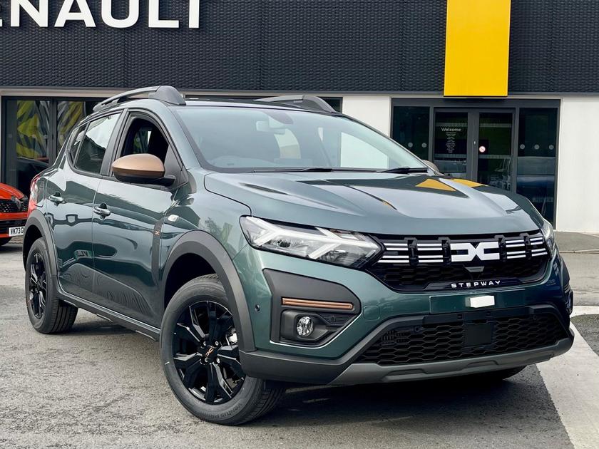 Used ~ Dacia Sandero Stepway Extreme TCe 100 Bi-Fuel MY23.5 £17,699 ...