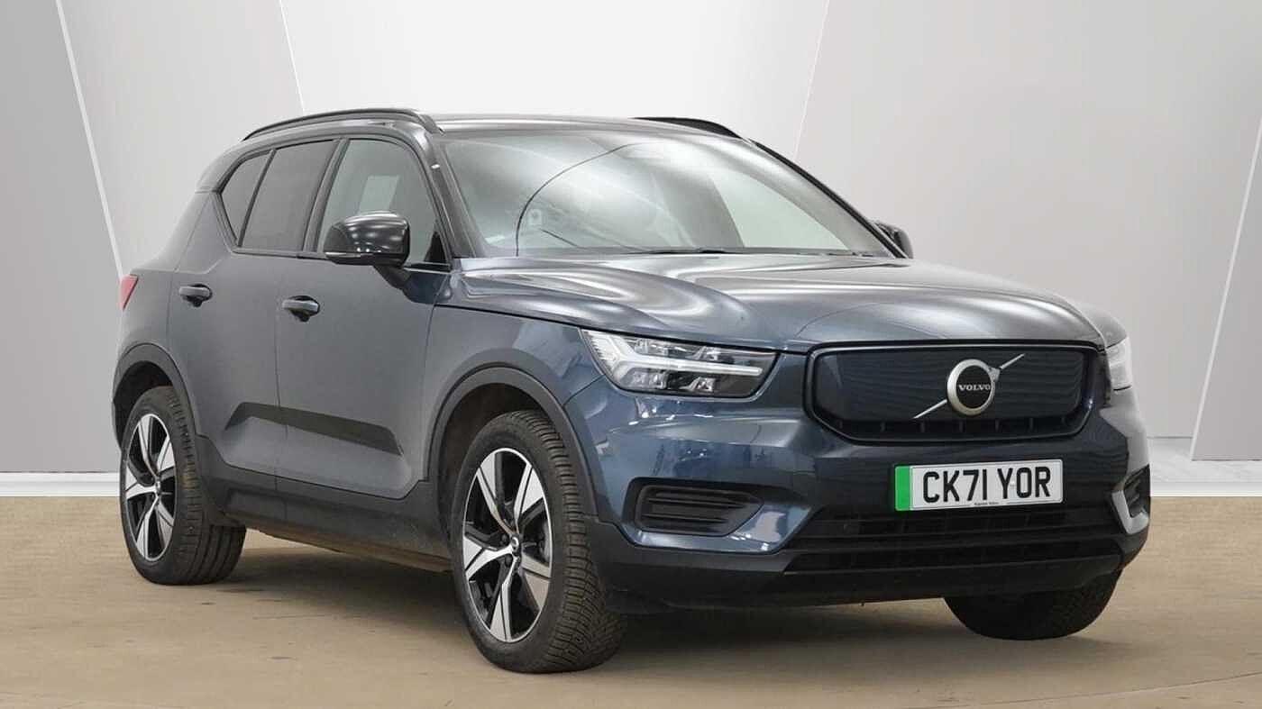 Used 2021 Volvo XC40 Recharge Core 408 Twin motor £23,950 37,812 miles ...