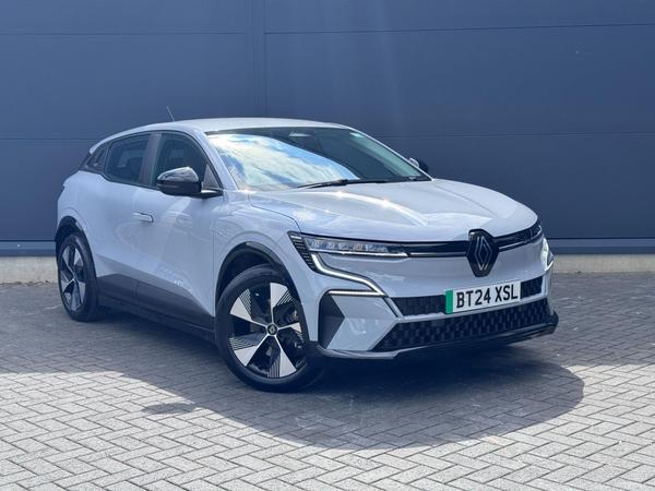 Used 2024 Renault Megane E-Tech 60kWh equilibre Auto 5dr £21,289 423 ...