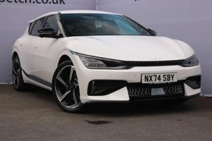 Kia EV6 77.4 kWh GT in White Pearl £45,995