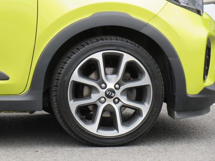 Kia Picanto 1.25 MPi X-LINE in Lime Light £10,490
