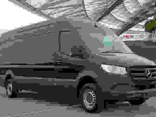 Mercedes-Benz Truck & Van Dealerships | Northern Ireland | MBNI Truck & Van