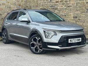 Kia Niro 1.6 GDi HEV 3 in Steel Grey £28,495