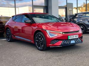Kia EV6 84 kWh GT-LINE in Runway Red £36,995