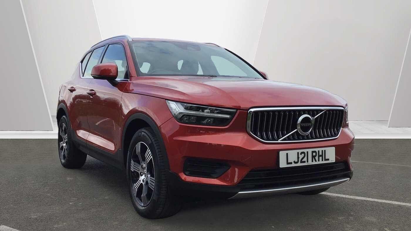 Used 2021 Volvo XC40 B4 Inscription AWD Mild Hybrid £27,950 10,360 ...
