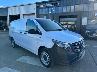 Mercedes-Benz Van Dealerships | Sussex and Surrey | Rossetts Commercials