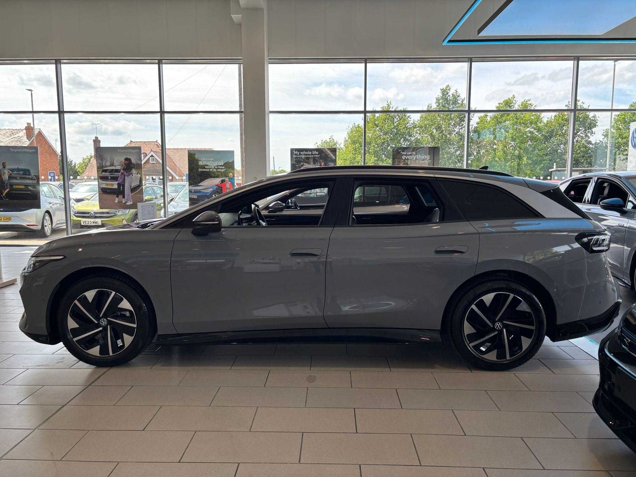 2025 Volkswagen ID.7 - Moonstone Grey - £39,500 | Volkswagen Gloucester