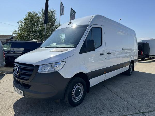 View All Stock | Sussex and Surrey | Rossetts Commercials