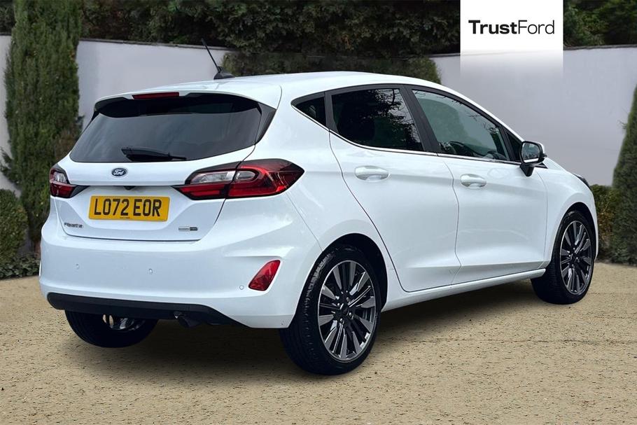 Ford Fiesta 2022 - Frozen White | £13,997 | Edgware | TrustFord