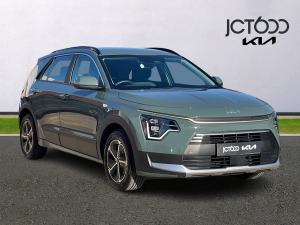 Kia Niro 1.6 GDi HEV 2 in Cityscape Green £23,802