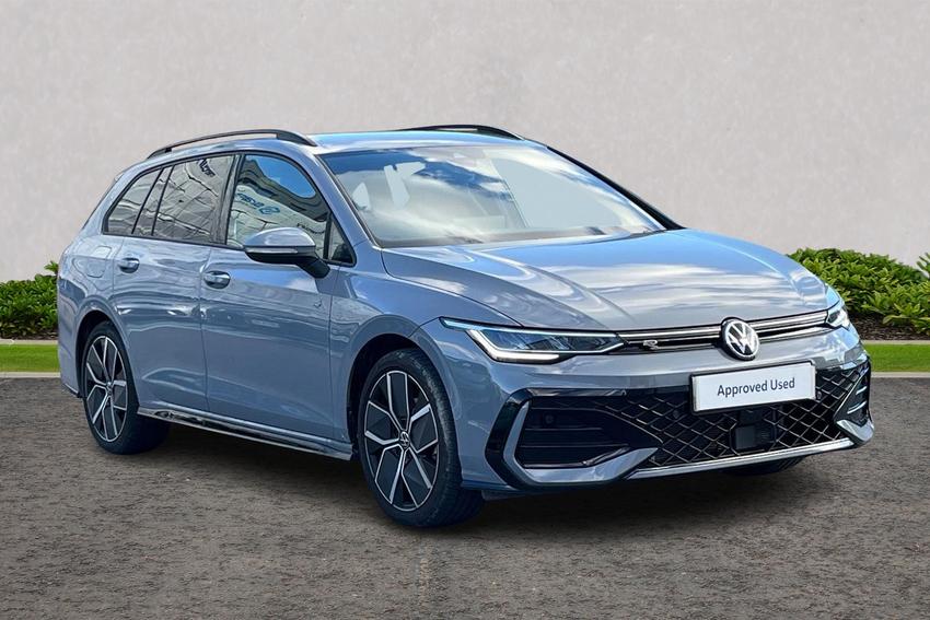 Used 2024 Volkswagen Golf Estate R-Line 1.5 150ps e-TSI DSG Golf Estate ...